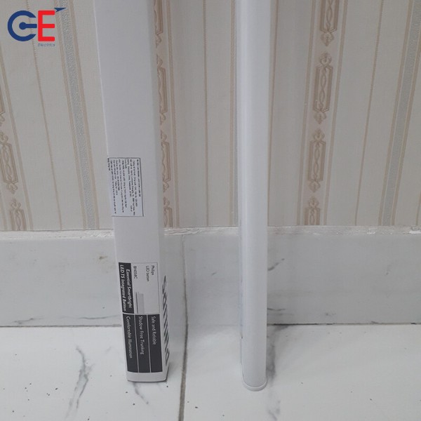 Đèn Led Batten BN058C Philips 3.4W - 13W/ 3 màu ánh sáng